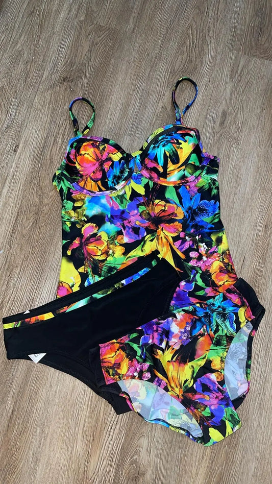 Gel Filled Tankinis – MaxCleavage.com